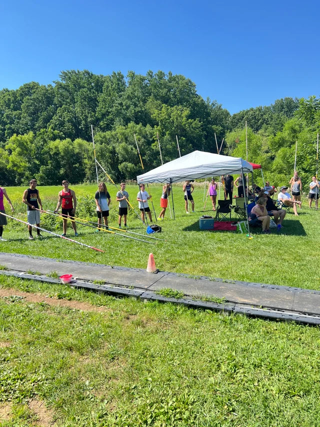 Pole Vault Lessons in Maryland [Sandstorm Vault] – Pole Vault Mall